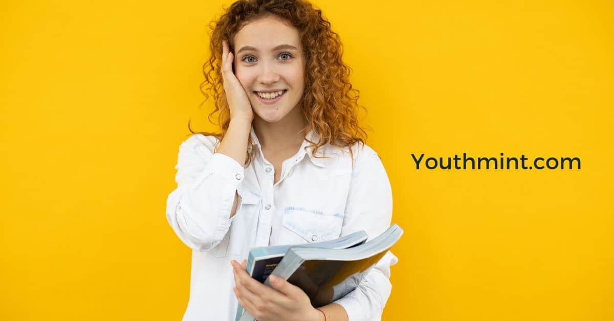 22 Best Career Options after 12th Commerce for Girls in 2023